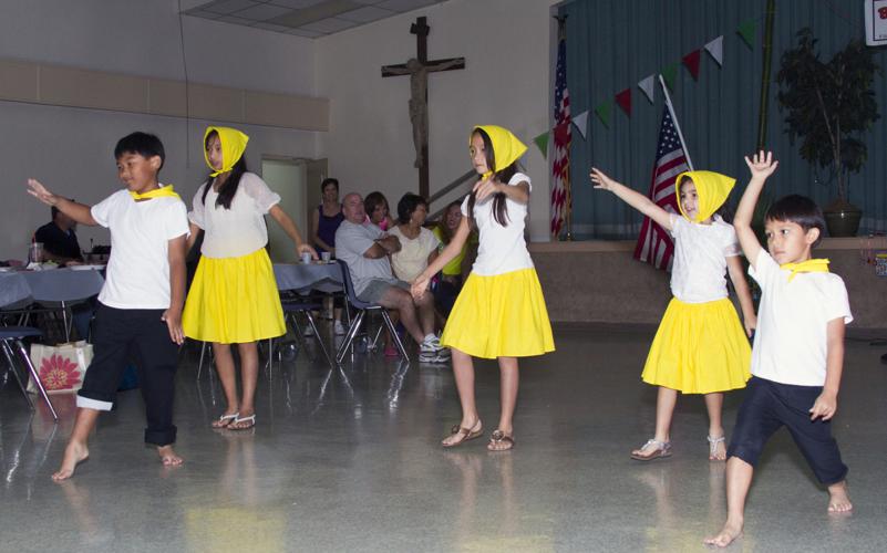 Filipino-American Society celebrates heritage | News Archives | yoursun.com