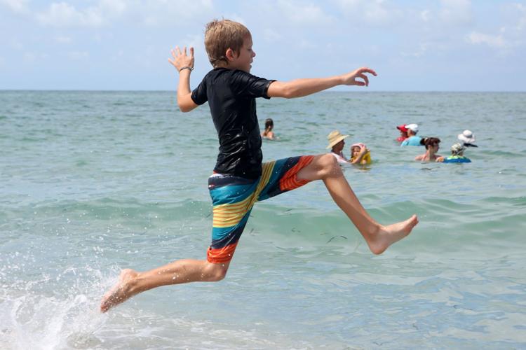 Beautiful beaches of Manasota Key | News Archives | yoursun.com