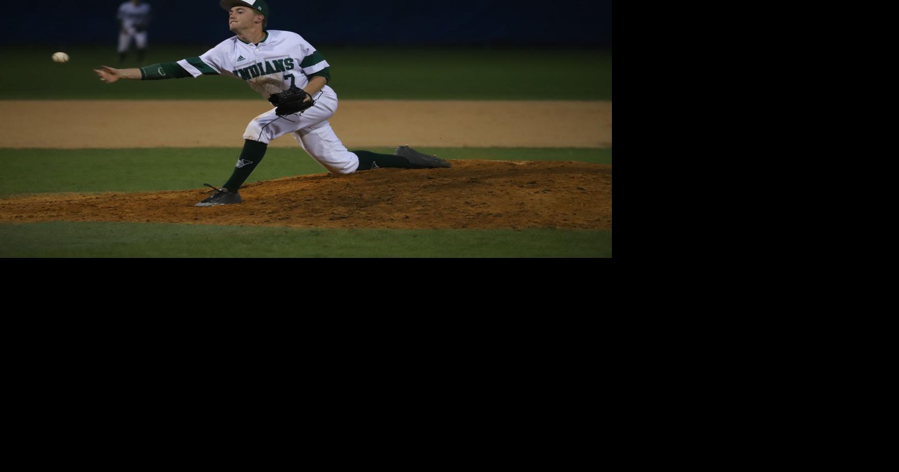 For Venice baseball, throwing sidearm is nothing new | Area Preps ...