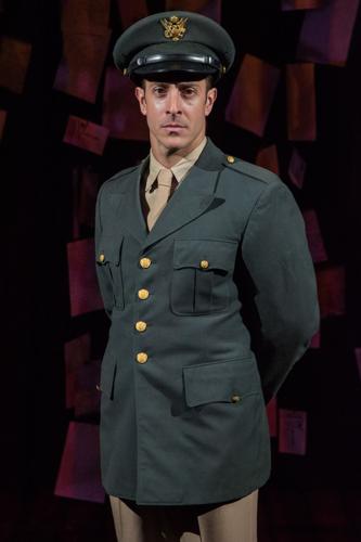 REVIEW: One big world, one tiny stage in 'Dear Jack' | News | yoursun.com