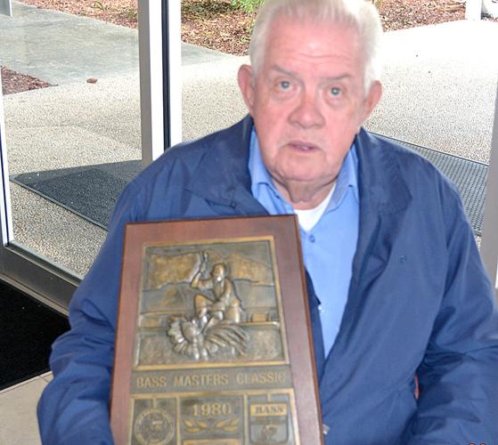 Corbin Dyer Sr. — a fishing legend | Newsarchives | yoursun.com