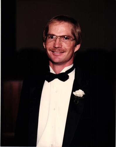 Douglas Edward Victor | Obituaries | yoursun.com