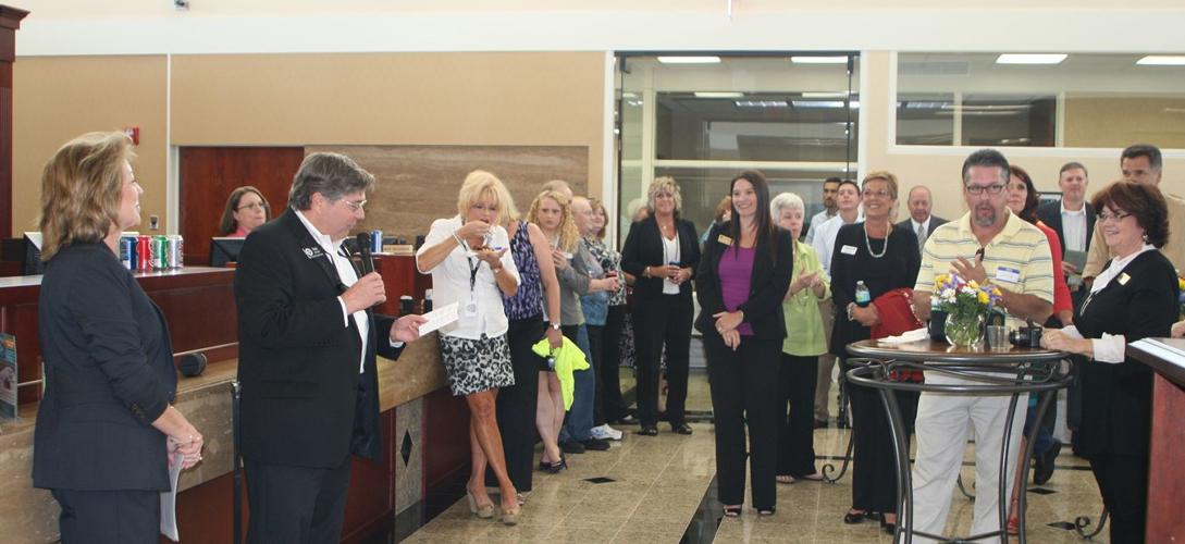 CenterState Bank celebrates renovation | Newsarchives | yoursun.com