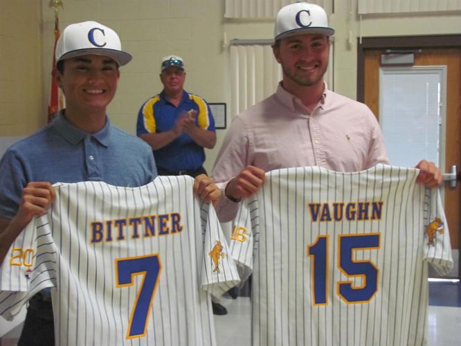 Tarpon baseball players collect awards | News Archives | yoursun.com