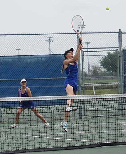 SHS girls clinch playoff berth | Newsarchives | yoursun.com
