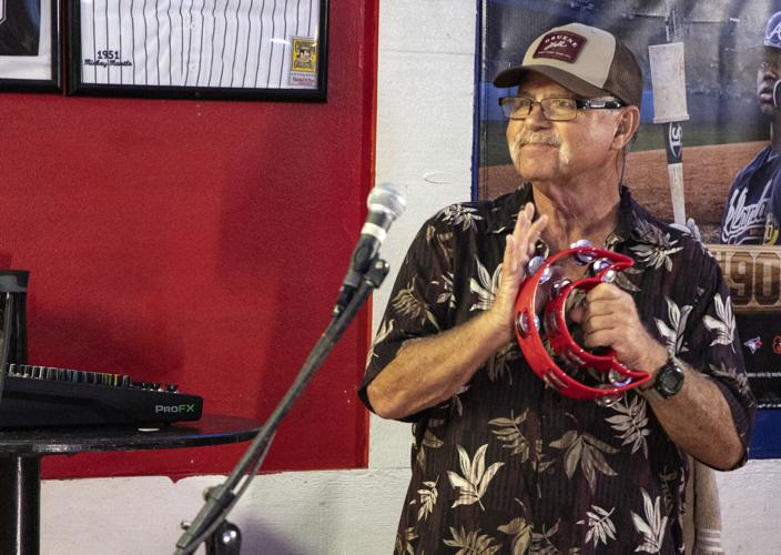 Open mics, open jams, open for business | Port Charlotte News | yoursun.com