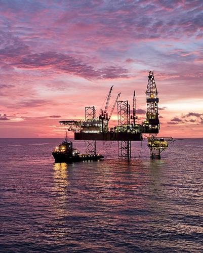 Judge calls for rejecting Florida oil drilling permit | Waterline ...