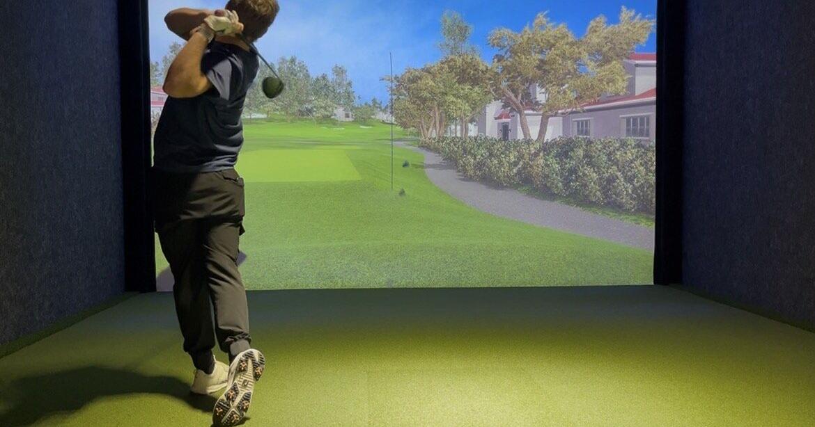 BACK NINE GOLF: New business offers golf, other sport simulators ...