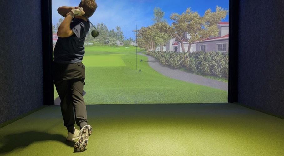 BACK NINE GOLF: New business offers golf, other sport simulators ...