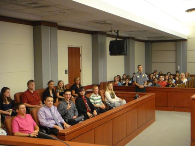 Teen Court mimicks courtroom roles | News Archives | yoursun.com
