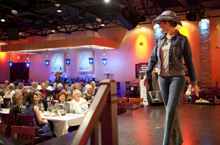 Cover the Expressions expresses fashions | News Archives | yoursun.com