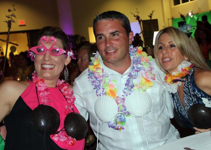 Spring Fling Luau benefits Virginia B. Andes | News Archives | yoursun.com