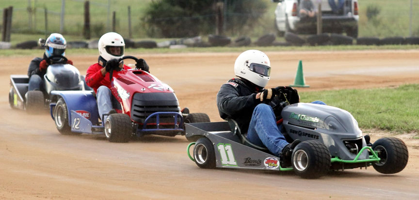 Lawnmowers show some speed | Sebring | yoursun.com