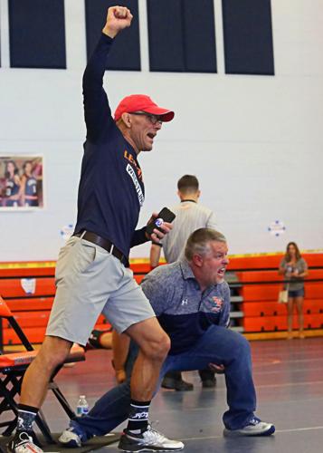 Schyck pushing himself to new heights for Mantas wrestling | Sun Preps ...