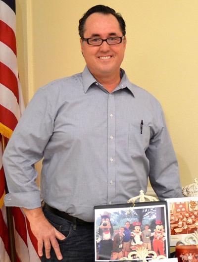 Gregg Hassler receives Epiphany Cathedral's Distinguished Alumni Award ...