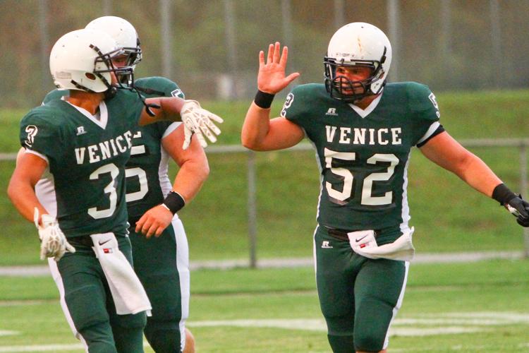 Venice cruises to Kickoff Classic win | News Archives | yoursun.com