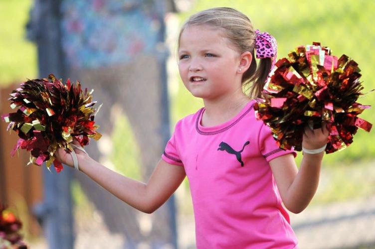 Mustangs cheerleaders reach new heights | News Archives | yoursun.com