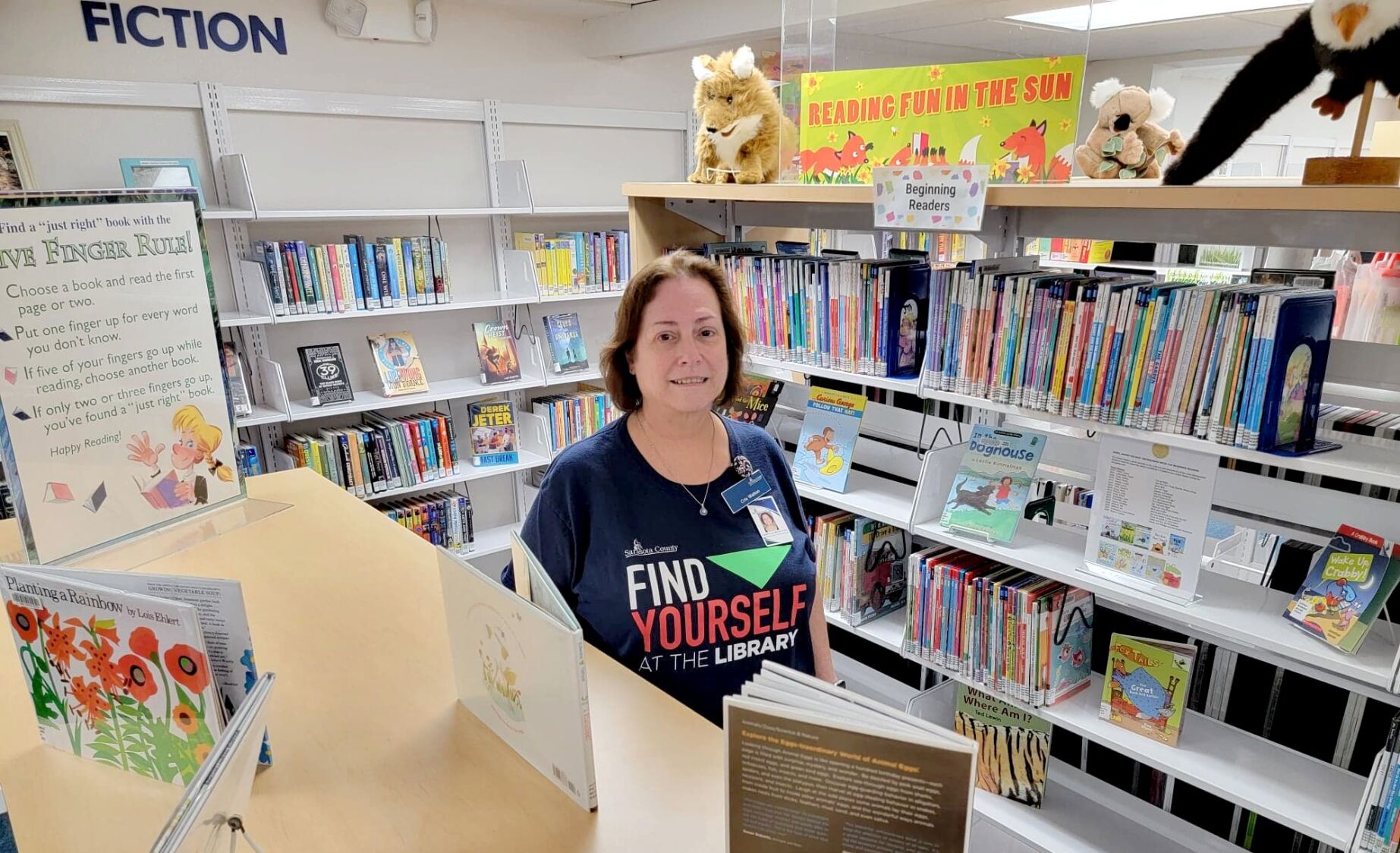 It's her day: Children's librarian Cris Walton retires after 44 years ...
