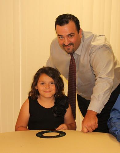 Daddies and daughters share a special evening | News Archives | yoursun.com