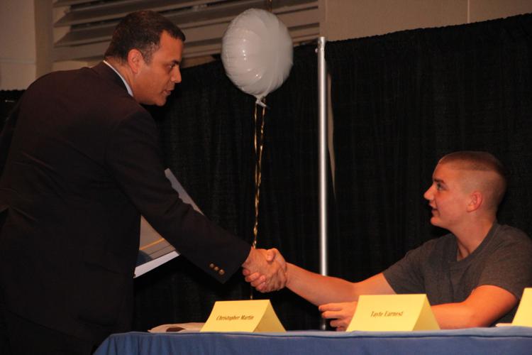 Final ‘right thing’ ceremony of year | News Archives | yoursun.com