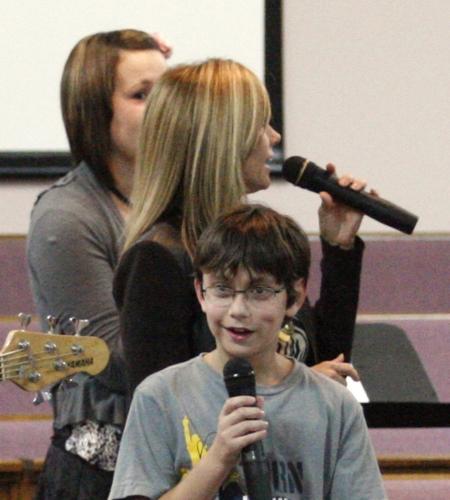 Gibbs Family gives Frostproof a little Gospel | Newsarchives | yoursun.com