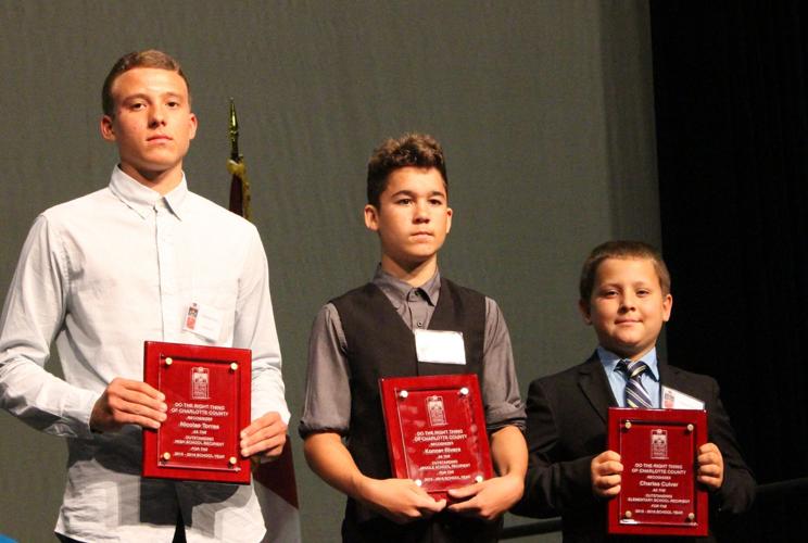 Top 3 ‘Do The Right Thing’ winners honored | News Archives | yoursun.com