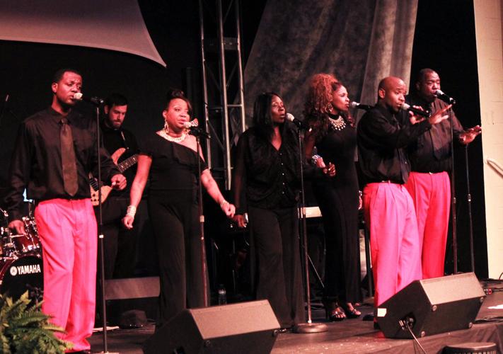 Sounds of Soul concert gets the crowd moving | News Archives | yoursun.com