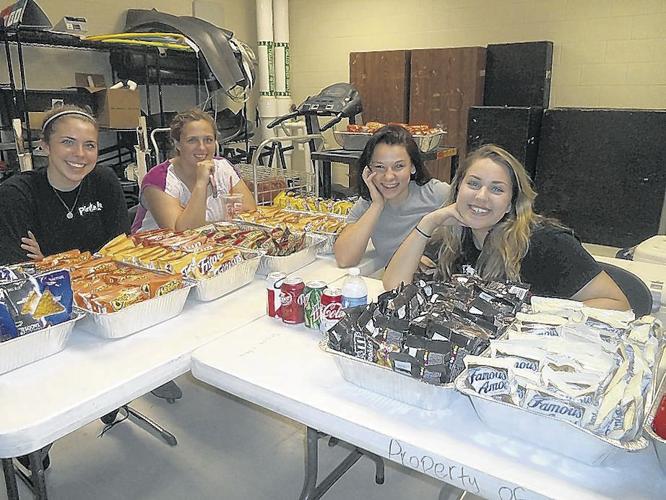 Respect Our Schools club volunteers at local house | News Archives ...