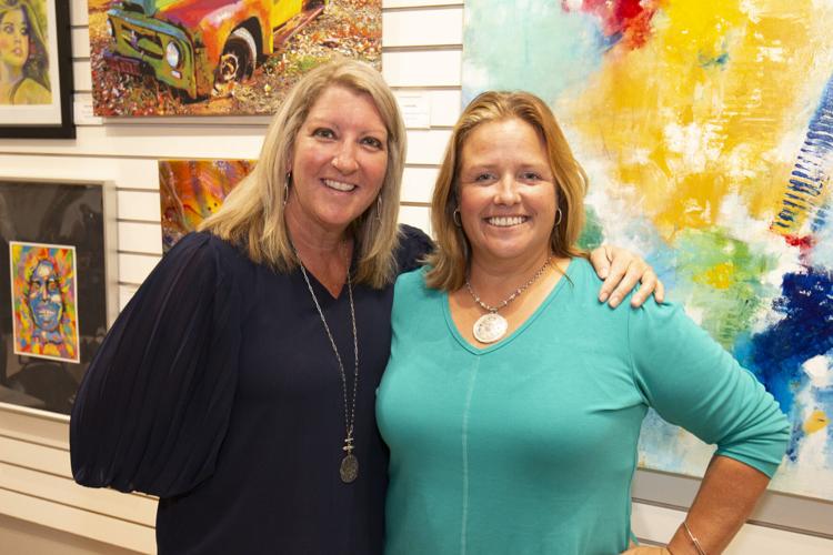 Battle of the Brushes | Multimedia | yoursun.com