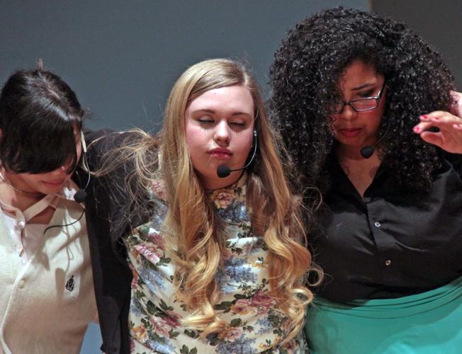 ‘Odd Couple’ spotted at PCHS | News Archives | yoursun.com