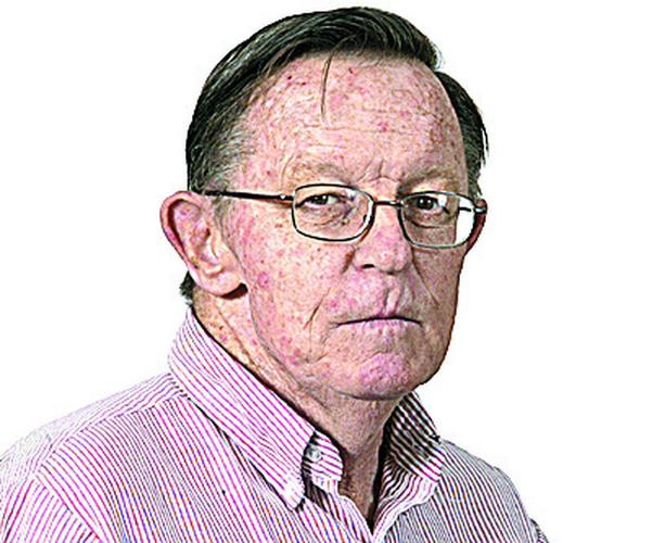 Don Moore, a defining local journalist, meets his final deadline | Port ...