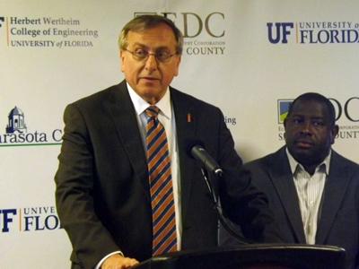 Fuchs to step down as UF president | The Daily Sun | yoursun.com