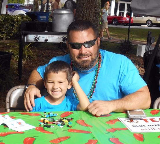 Chilly morning for chili at Crazy Pepper Chili Cookoff | Newsarchives ...