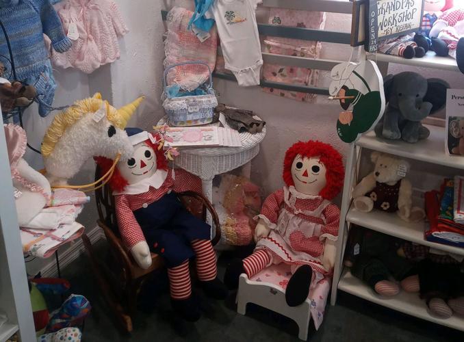 Venice Locale: A gathering place for artists | News | yoursun.com