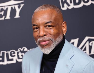 40 years after 'Reading Rainbow,' LeVar Burton is still fighting for ...