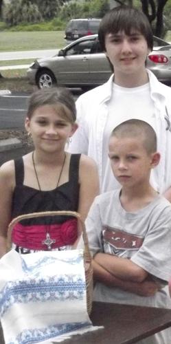 Easter blessing celebrated | News Archives | yoursun.com