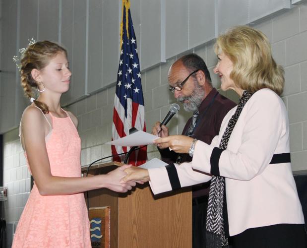 HCMS eighth-graders promoted | News Archives | yoursun.com