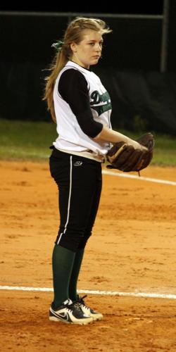 Lady Dragons impressive on home softball field | Newsarchives | yoursun.com