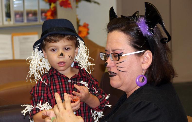 Port Charlotte Library holds Fall Festival | News Archives | yoursun.com