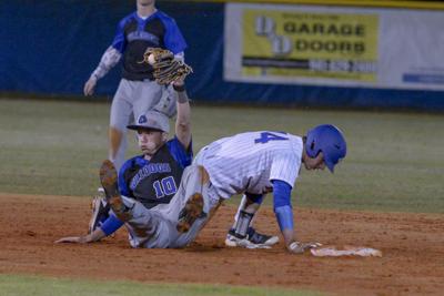 Bumpy start for Tarpons | News Archives | yoursun.com