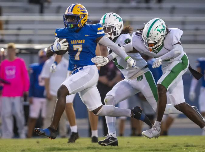 PREP FOOTBALL: Despite another tough loss, Charlotte gains ground | Sun ...
