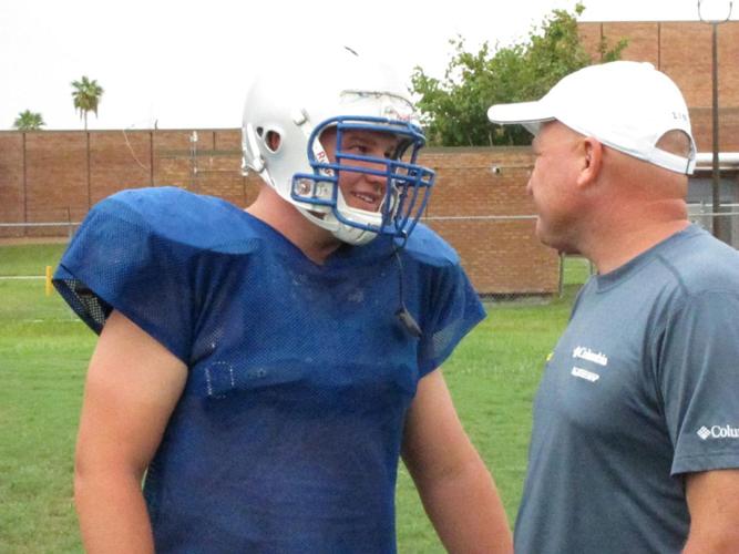 Bulldogs’ football team gets new top dog | News Archives | yoursun.com