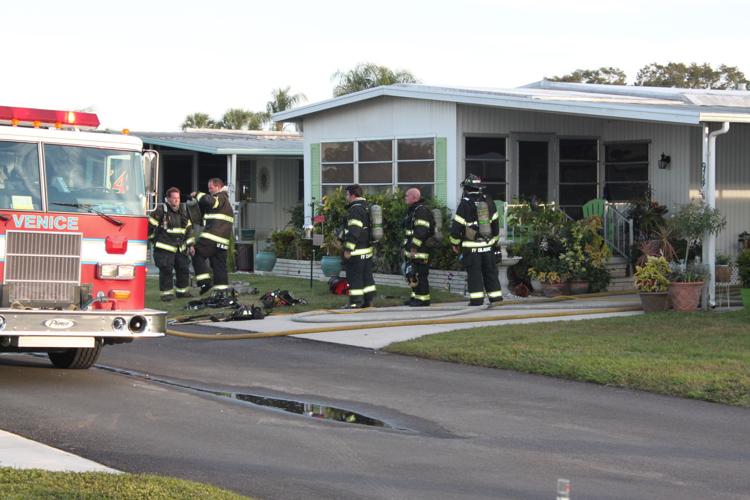 Venice fire displaces two; three cats perish | News Archives | yoursun.com