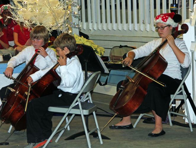 Good Shepherd students sing Christmas favorites at Fishermen’s Village ...