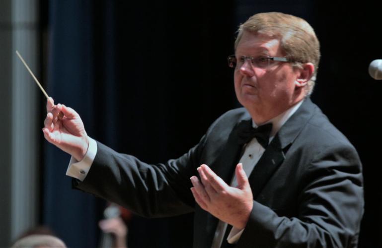 'Themes like Old Times' ends season series | The Daily Sun | yoursun.com