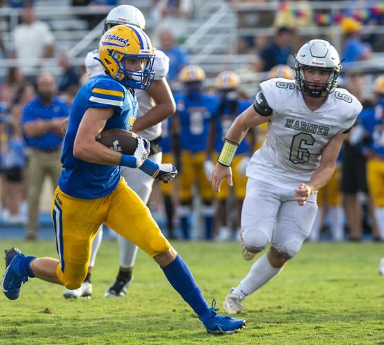 PREP FOOTBALL: Young Tarpons hit field with renewed faith | Sun Preps ...