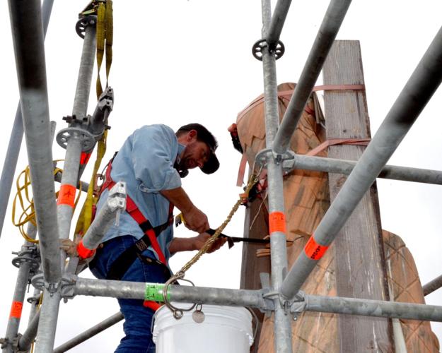 lightning scaffolding
