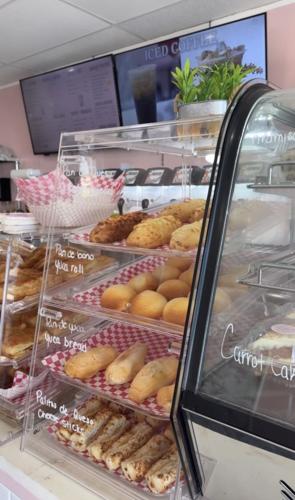 QUE DULCE 941: Que Dulce brings the sweet | News | yoursun.com