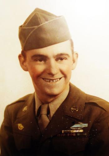 Nokomis vet takes DC Honor Flight | News Archives | yoursun.com