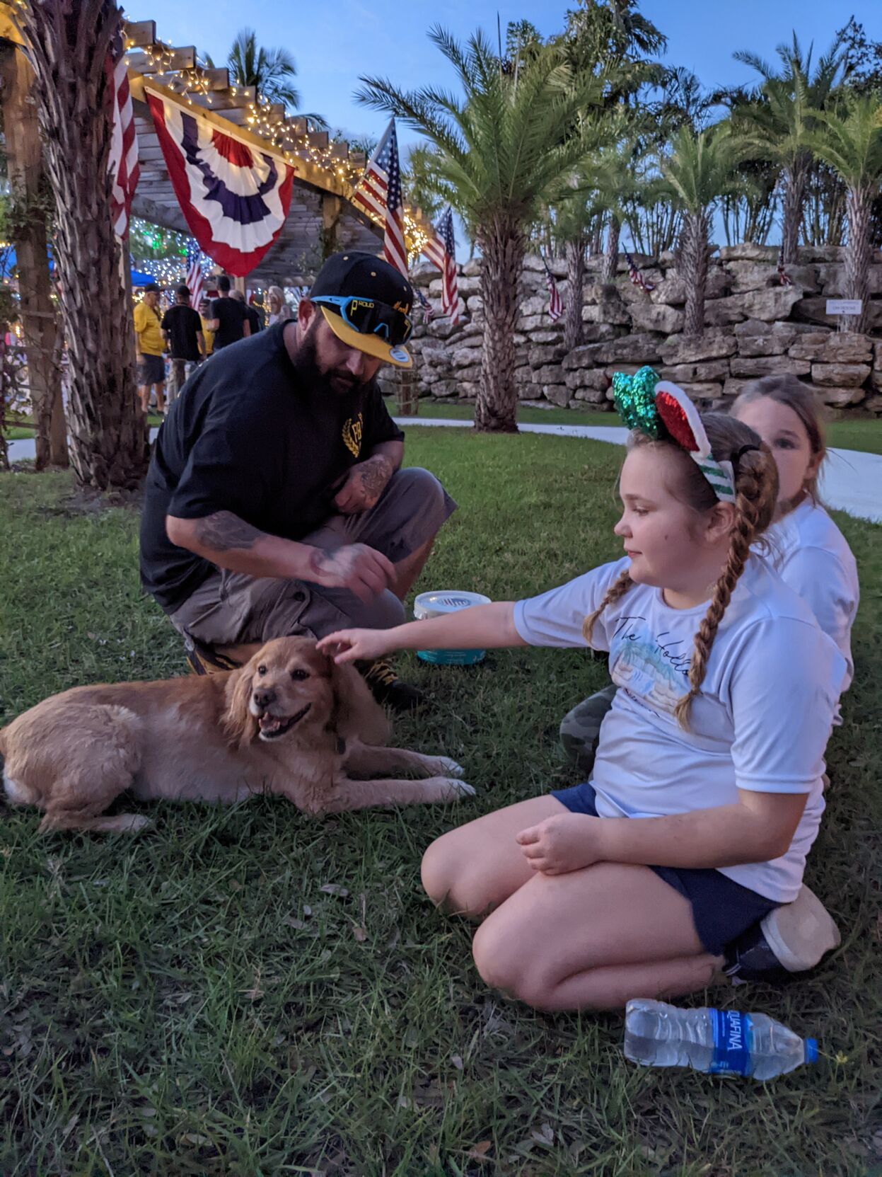 Santa zip lines into The Hollow | News | yoursun.com